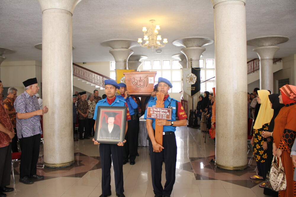 Philosophy Professor from UGM Passes Away - Universitas Gadjah Mada