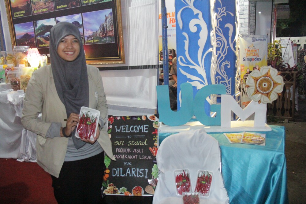 UGM Students Use Catfish Slime for Diabetic Wounds - Universitas Gadjah ...