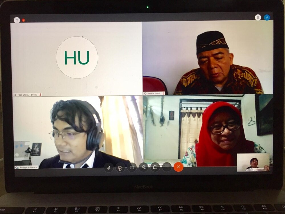 Kisah Mahasiswa S2 Filsafat UGM Seminar Tesis via Daring - Universitas ...
