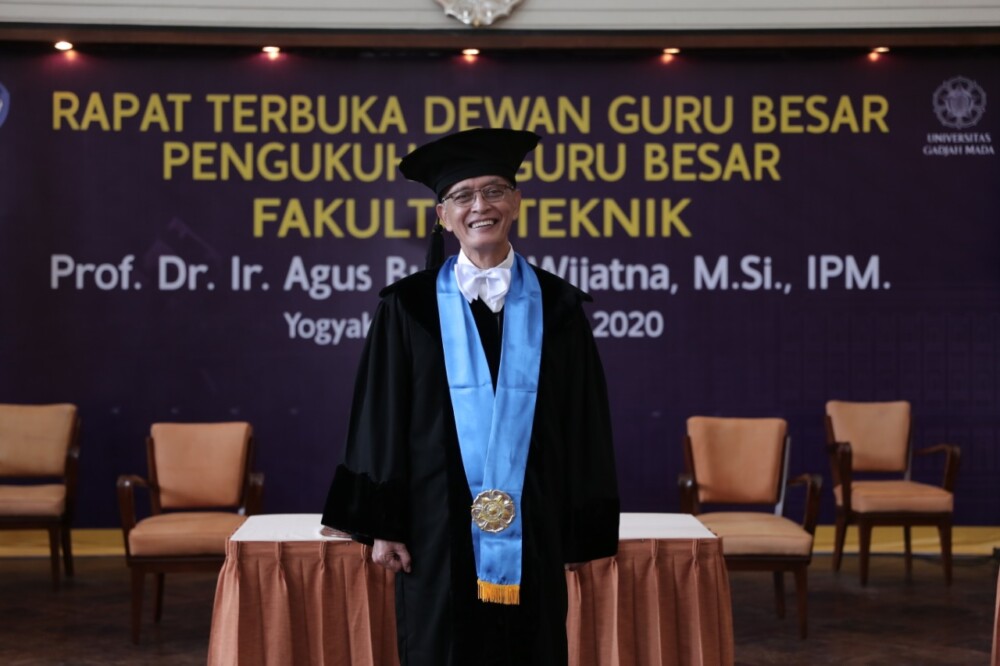 Prof Agus Budhie Wijatna Dikukuhkan Sebagai Guru Besar - Universitas Gadjah Mada