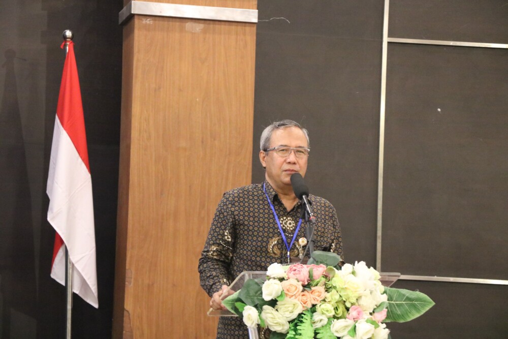 Prof Achmadi Priyatmodjo Dikukuhkan Sebagai Ketua Umum Korpagama ...