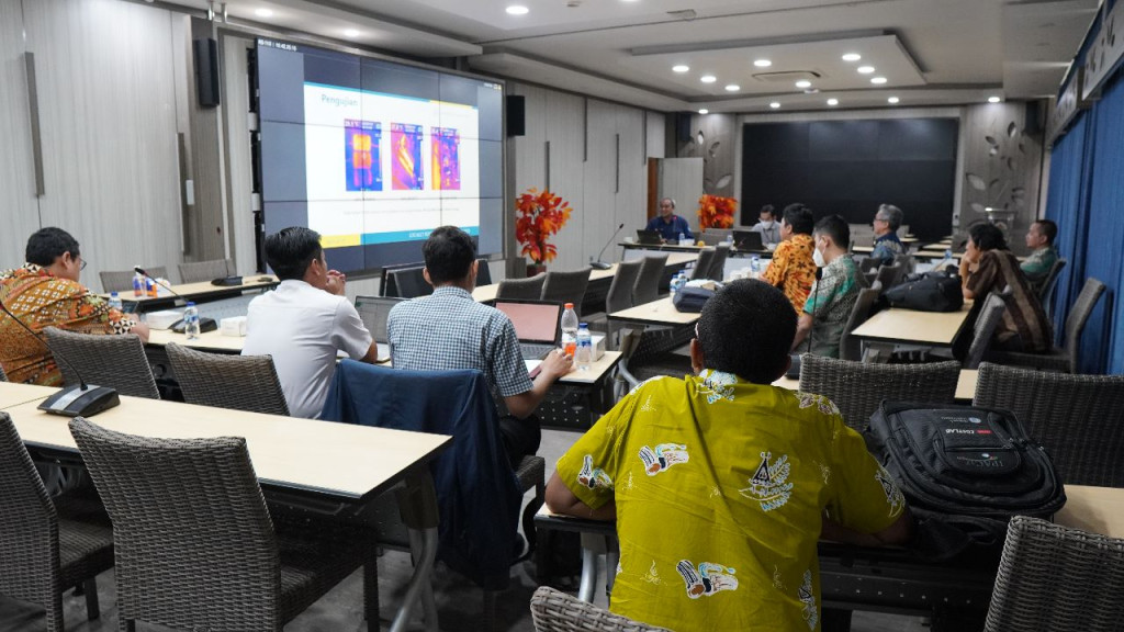 UGM Researches Railway Static Inverters - Universitas Gadjah Mada