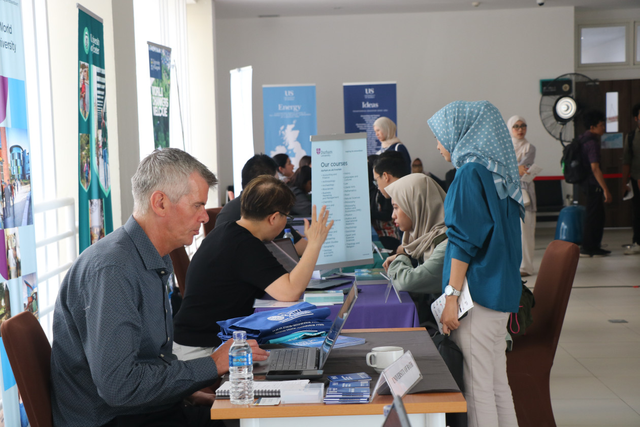 13 Universitas Inggris Tawarkan Pendidikan Lanjut Untuk Dosen dan ...