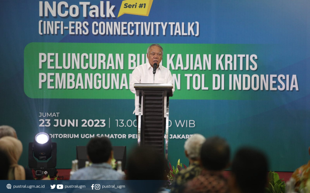 Pustral UGM dan PT PII Meluncurkan Buku Kajian Kritis Pembangunan Jalan ...