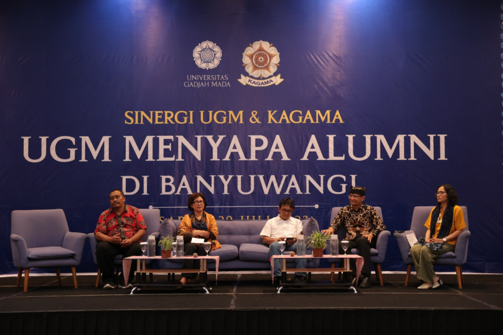 UGM Holds Alums Gathering in Banyuwangi - Universitas Gadjah Mada
