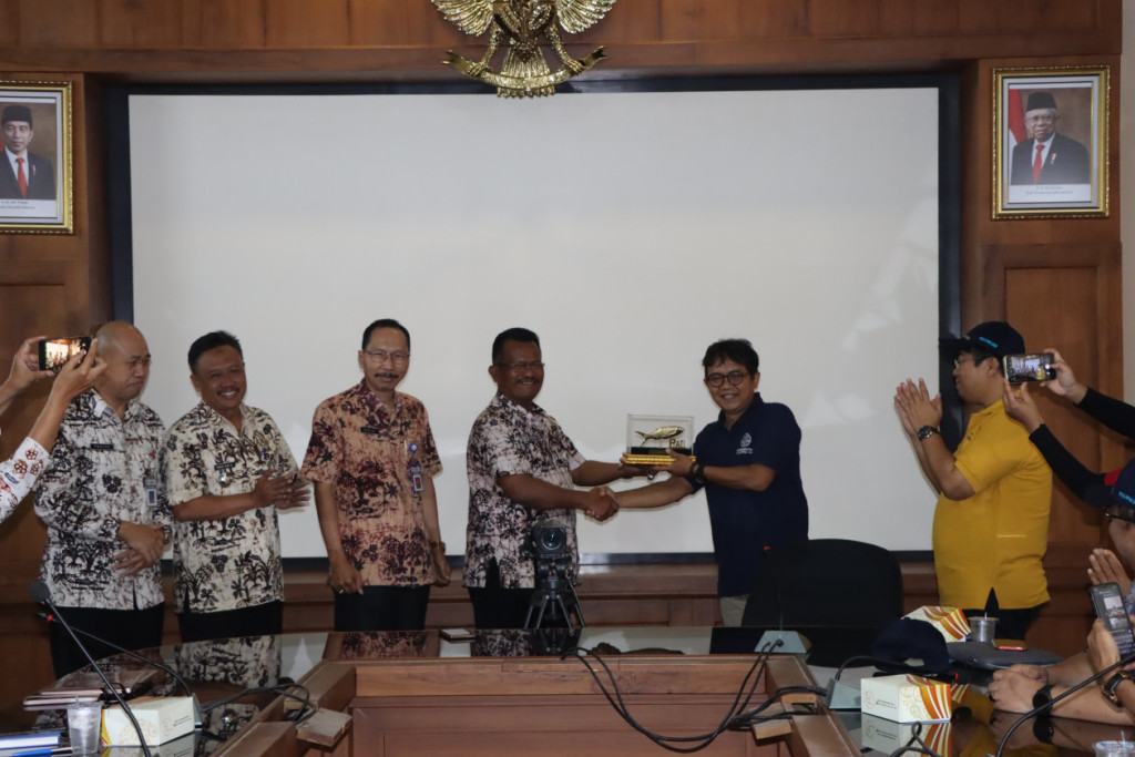 UGM Opens Cooperation Opportunities With Pati Regency in Fisheries ...