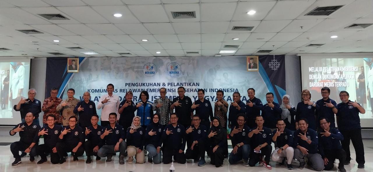 Emergency Health Volunteer Community in Yogyakarta Sworn in - Universitas Gadjah Mada