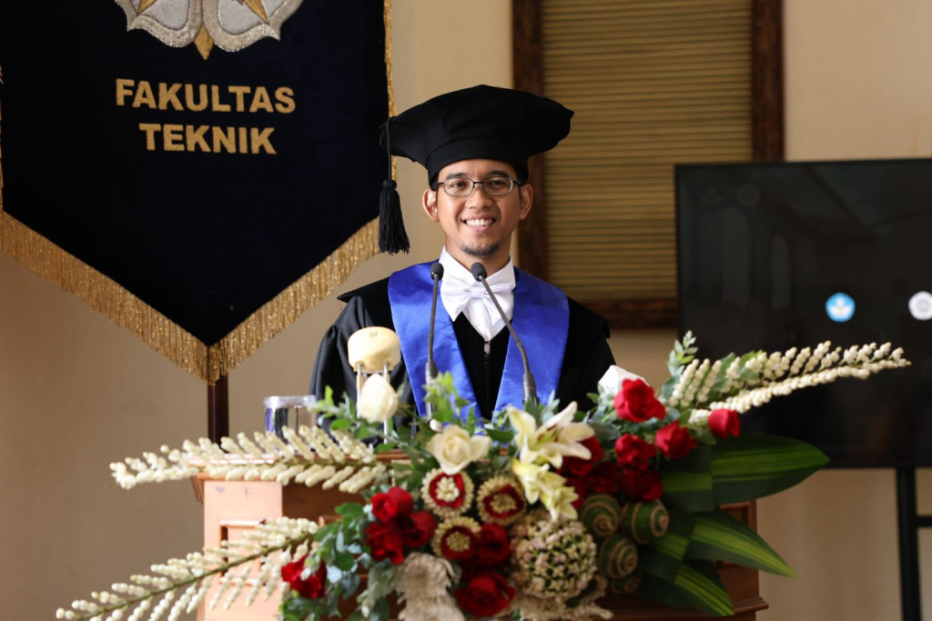 Dr. Muhammad Zudhy Irawan Promoted to Full Professorship - Universitas ...