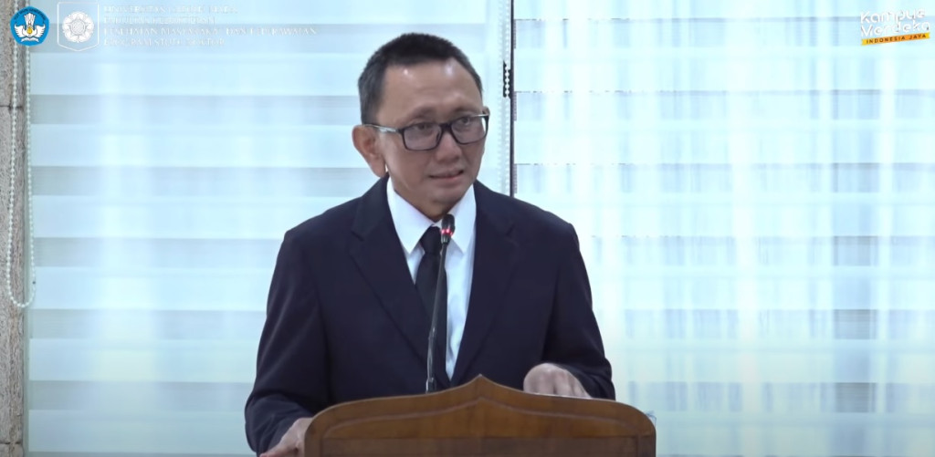 UNS Lecturer Attains Doctorate at UGM After In-Depth Study of Indonesia ...