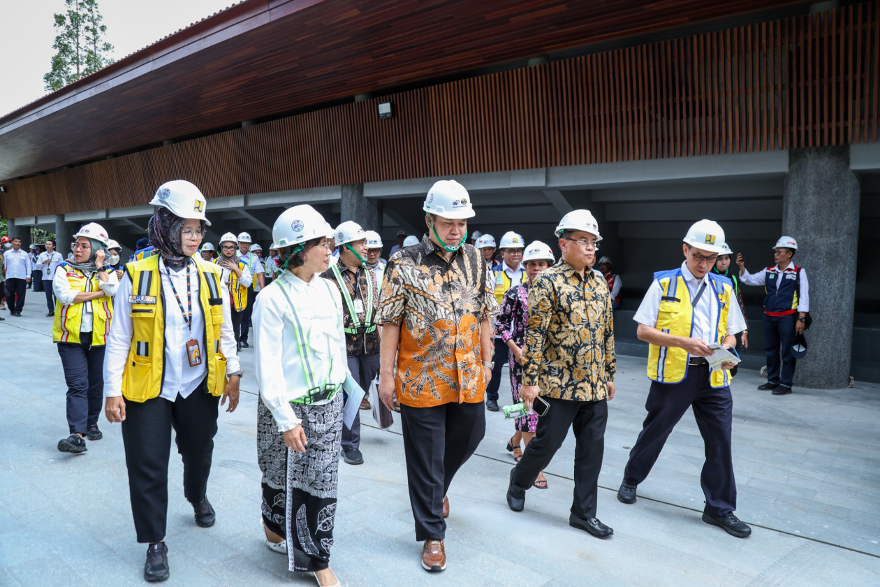 House Commission V Visits UGM to Examine Innovation Hub 'GIK ...