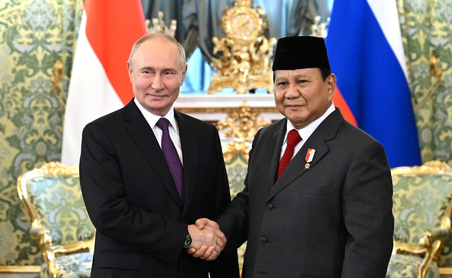Prabowo's Visits to China and Russia Indicate Shift in Indonesia's Foreign Policy Orientation ...