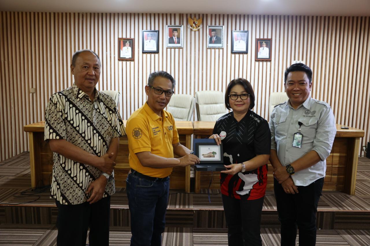 Manado City Government and Kagama North Sulawesi Support UGM KKN ...