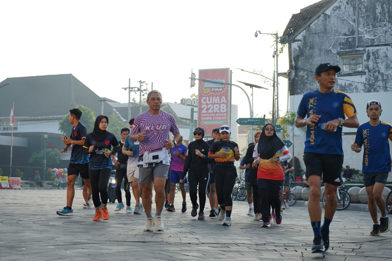 KLUB Gelar Lari Bersama Ajang Pemanasan Menjelang UGM Trail Run - Universitas Gadjah Mada