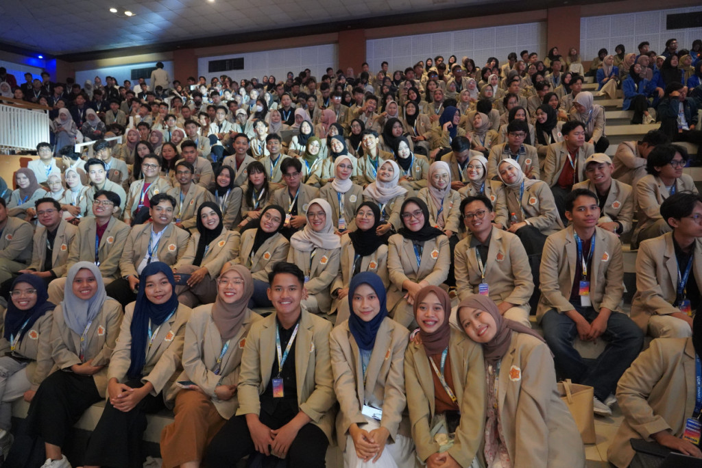 Excitement Builds as UGM Contests for Top Honors at PIMNAS 2024 ...