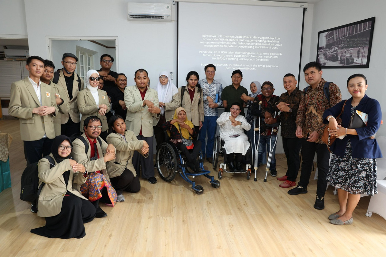 Rektor UGM Resmikan Unit Layanan Disabilitas Rektor UGM Resmikan Unit Layanan Disabilitas
