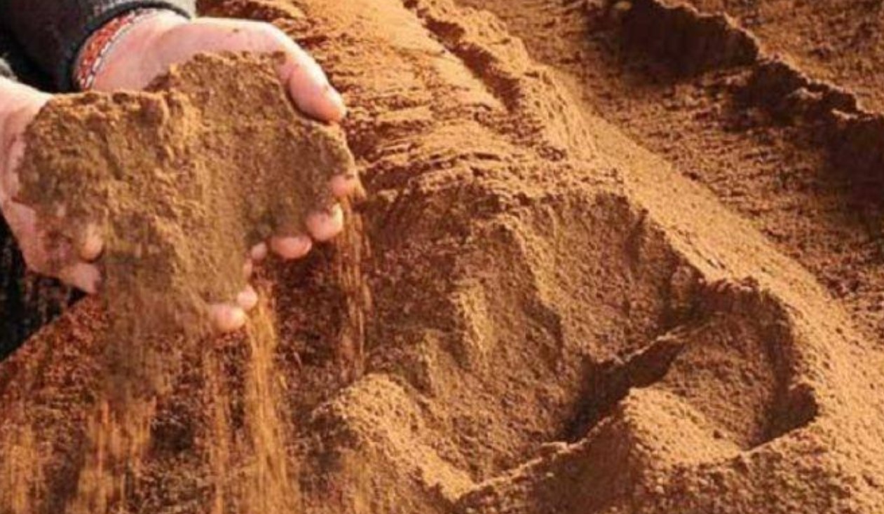 Palm Kernel Cake Potential as Additional Livestock Feed - Universitas ...