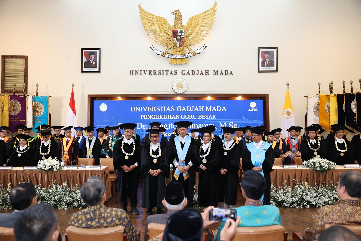 Deputy Finance Minister Anggito Abimanyu Inaugurated as UGM Professor ...
