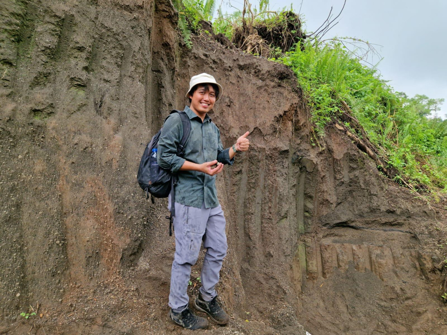 UGM Researcher Reveals Crystal-Rich Magma Behind Mount Ruang’s 2024 ...