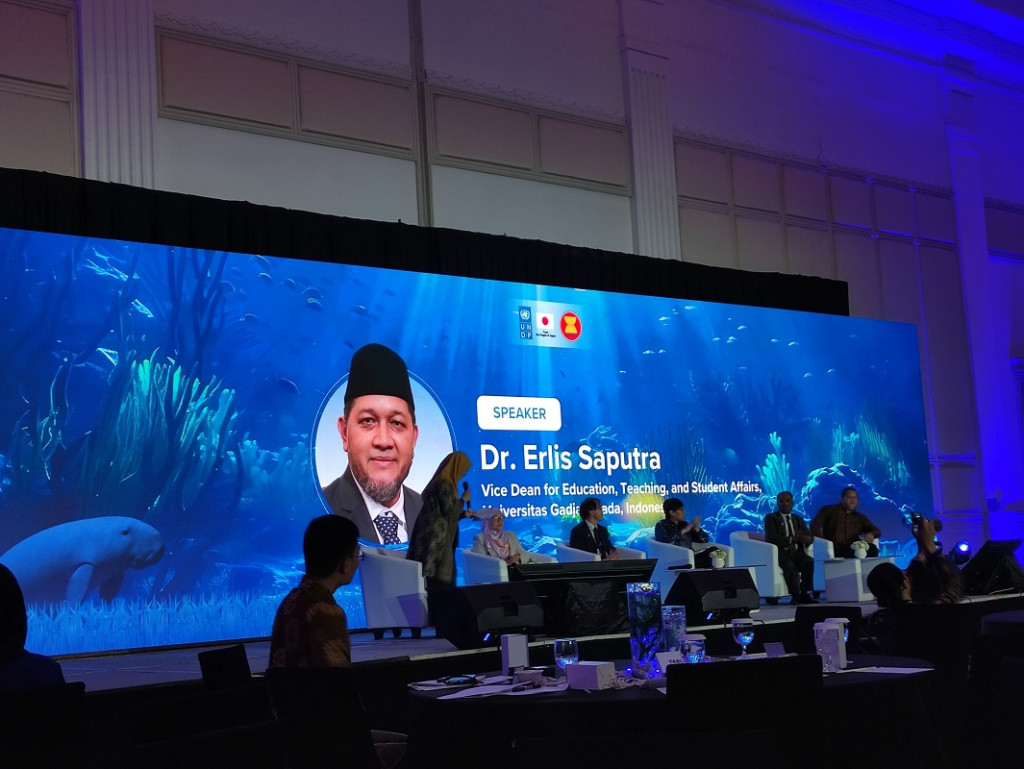 UGM Siap Menyusun Profil Karbon Biru Lamun dan Lahan Gambut di Regional ...