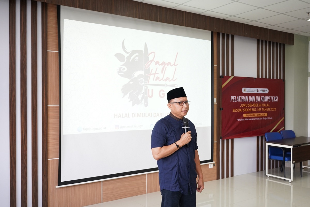 Animal Science UGM Trains 44 Halal Butchers in Competency and Certification Program ...