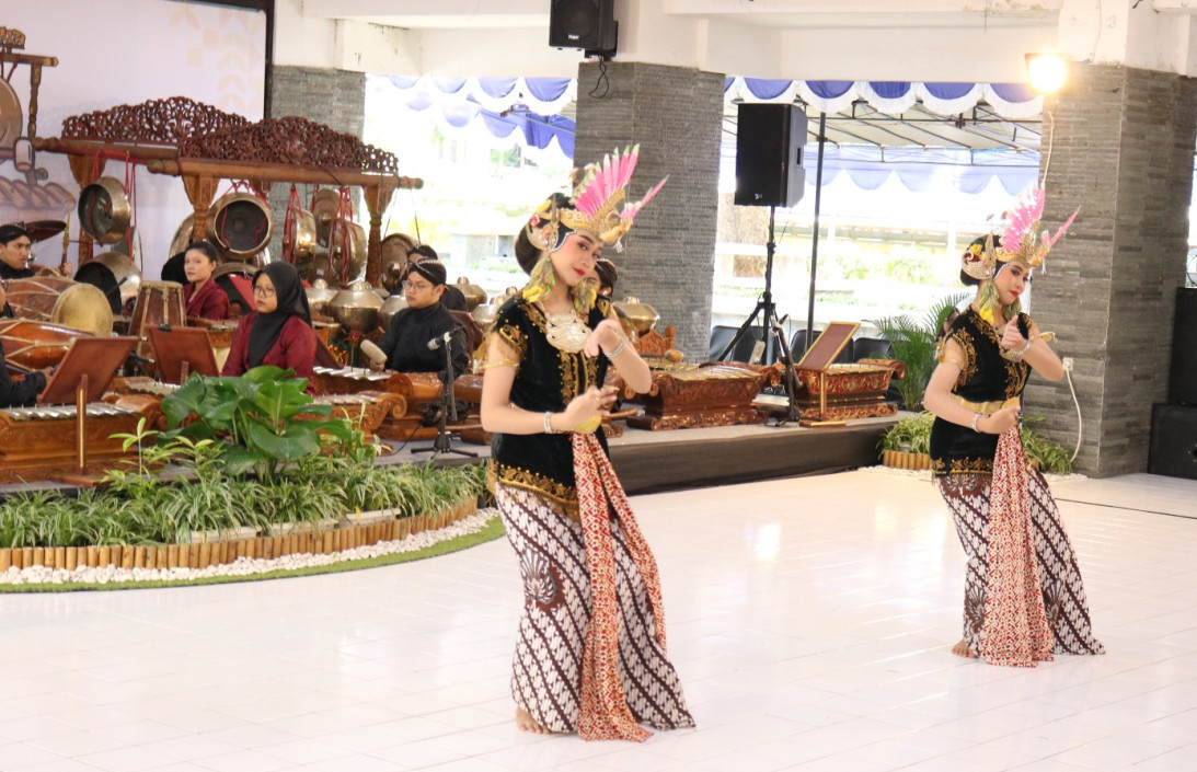 UGM Supports Cultural Preservation, Holds Karawitan Festival Again ...