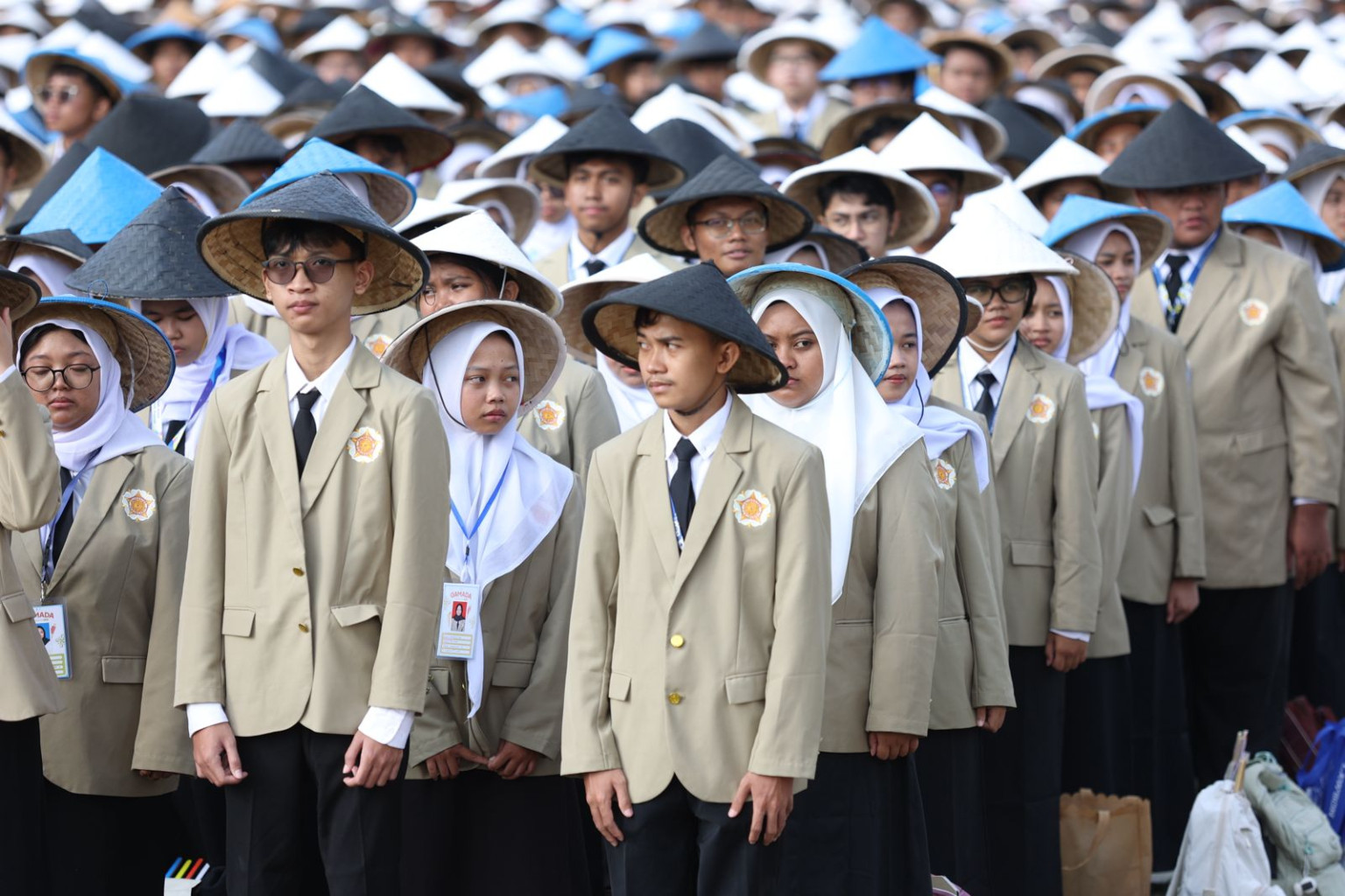 UGM Rector Opens 2025 PIONIR Orientation Series to Welcome 10,629 New Students - Universitas ...