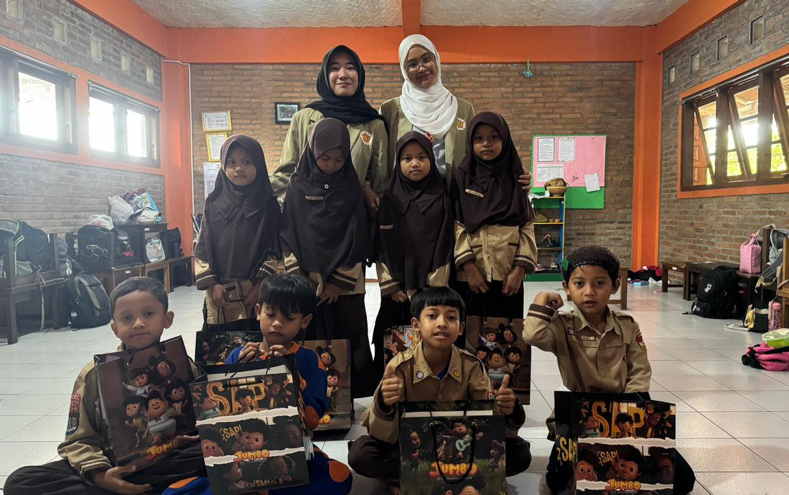 UGM Students Explore How Awe Emotion Enhances Learning Motivation in ...