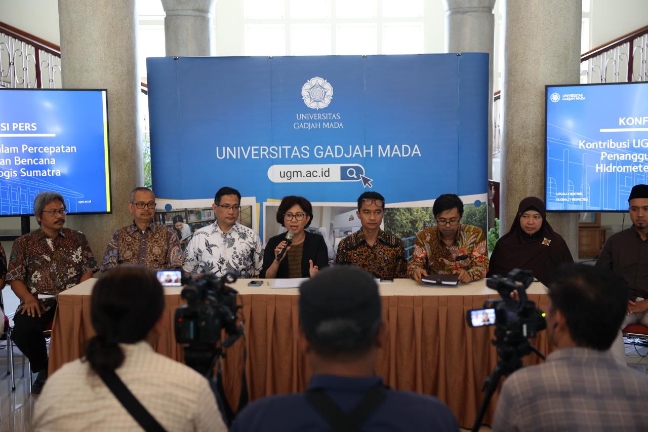 UGM Bentuk Tim Kelompok Kerja Penanggulangan Bencana Hidrometeorologis ...