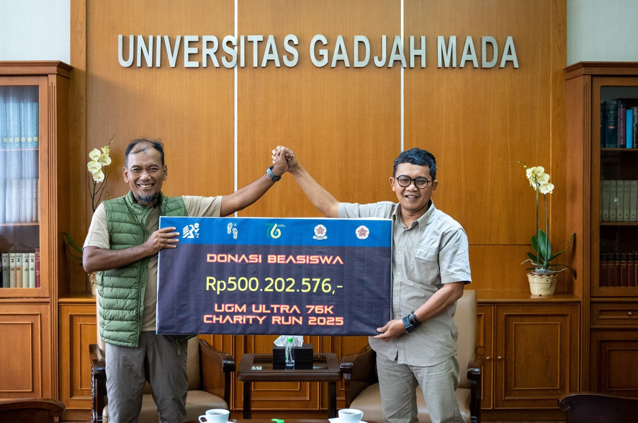 UGM Alumni Running Community Donates Rp500 Million for Scholarships and ...